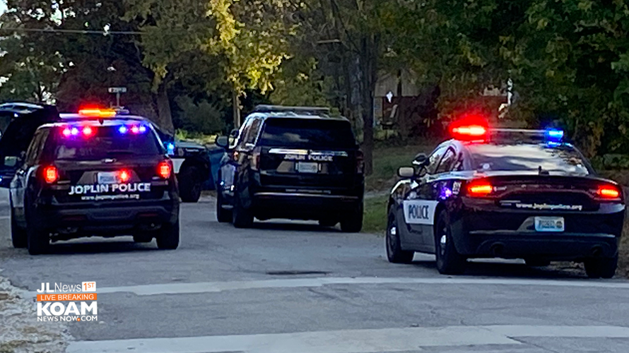 Joplin Police surround residence in Oak Ridge Neighborhood, SWAT ...