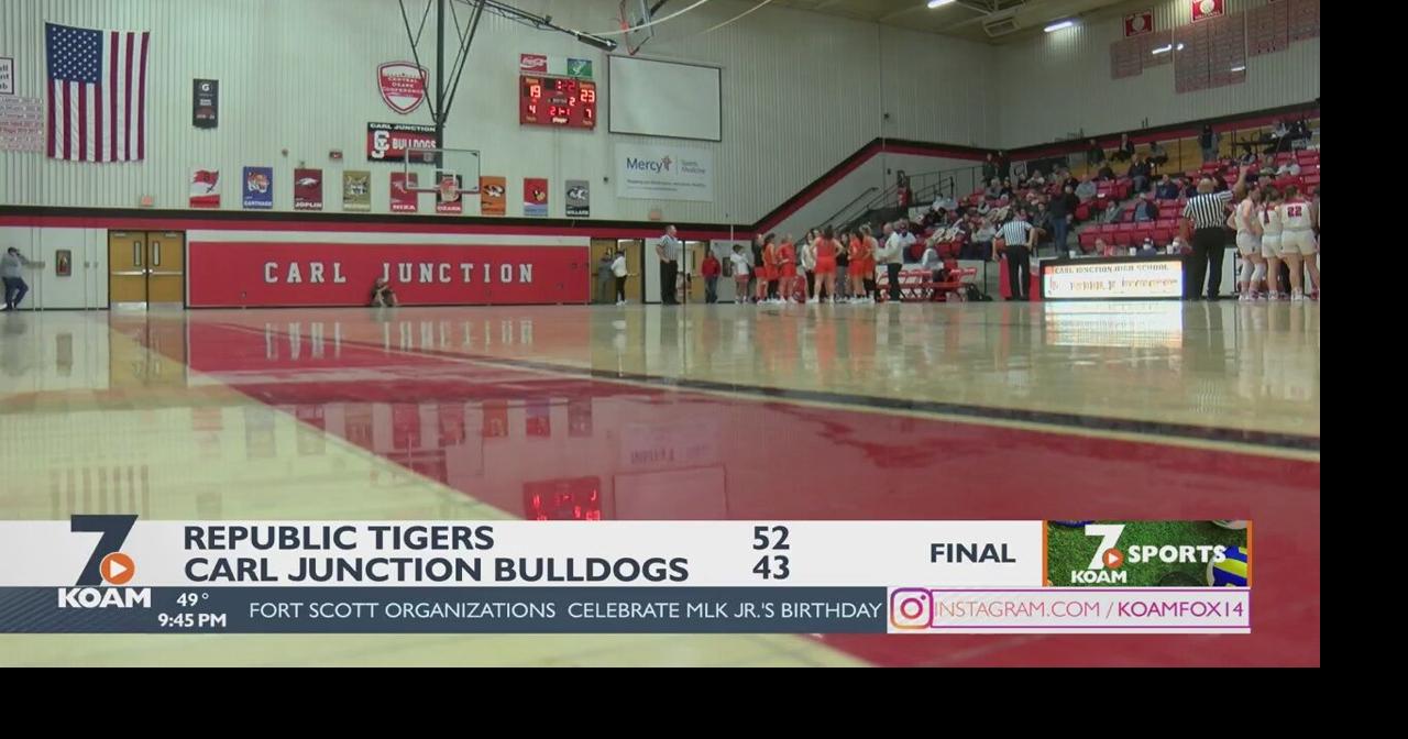 Republic takes down #5 Carl Junction | Carl Junction Bulldogs ...