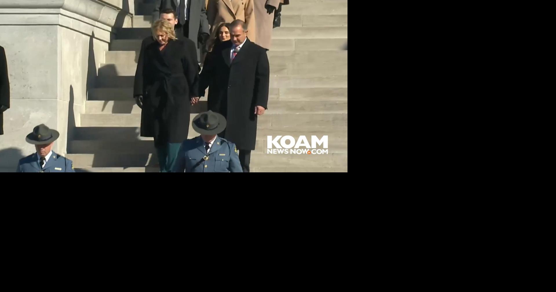New Missouri governor signs 6 executive orders; crime and immigration ...