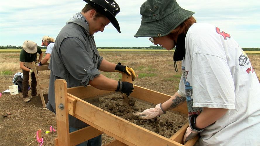 The Bloody Benders archeological dig carried out by Kansas students ...