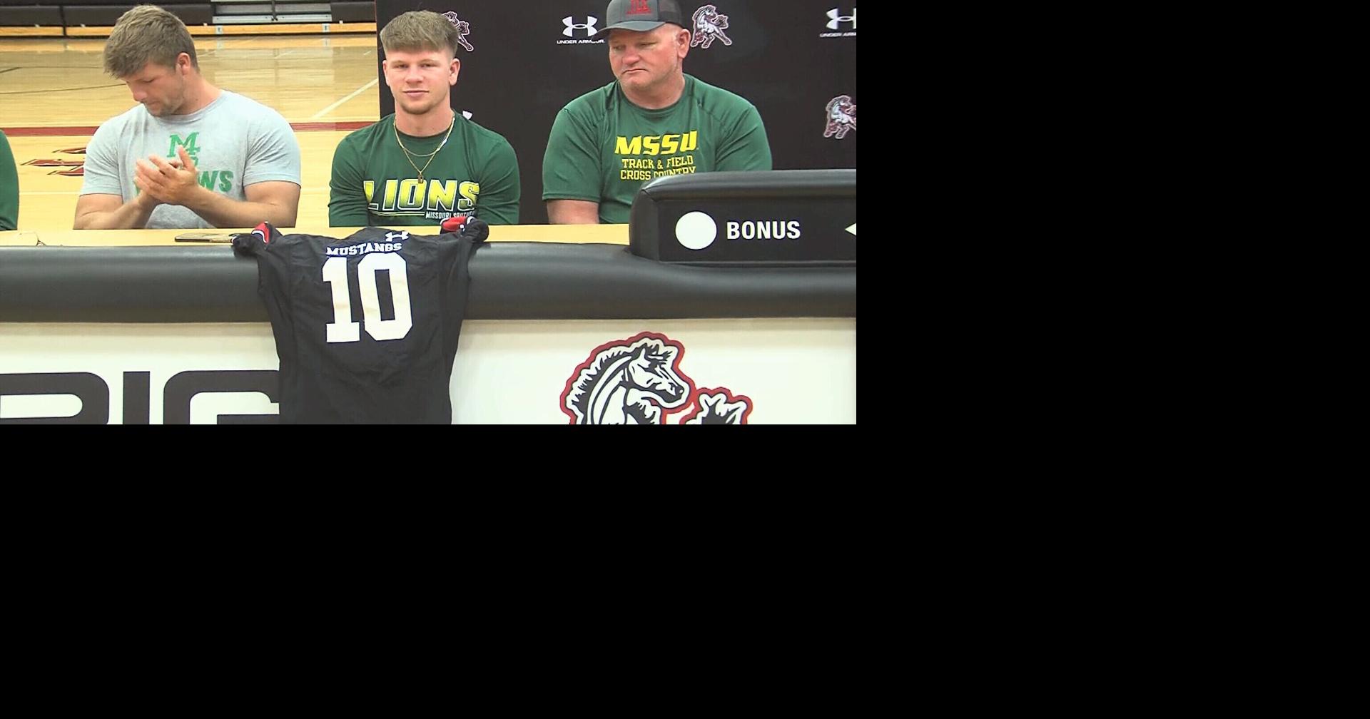 Sam Barton signs with Missouri Southern football | News | koamnewsnow.com