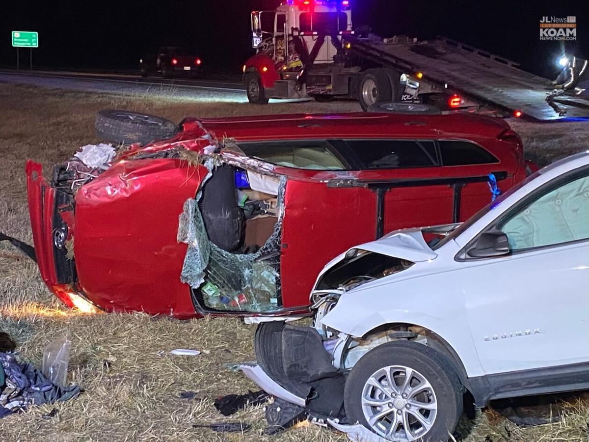 Highway speed t-bone crash and rollover, Baseline Blvd and Mo-43 ...
