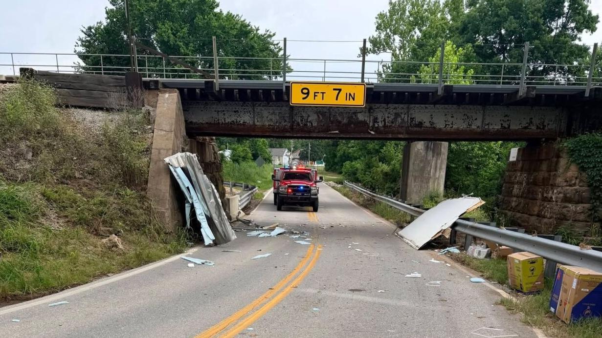 Railroad overpass claims another box truck near Seneca | Joplin News ...