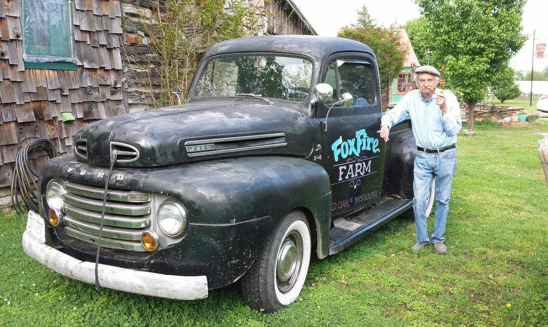 Red Oak II: A place where art, history, and home converge along Route ...