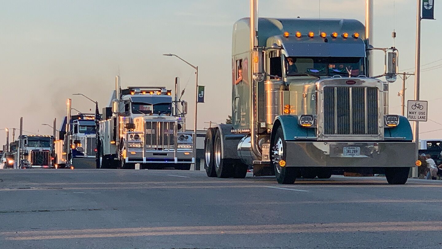 GBATS 2025 by 4 State Trucks; World's Largest Convoy for Special ...