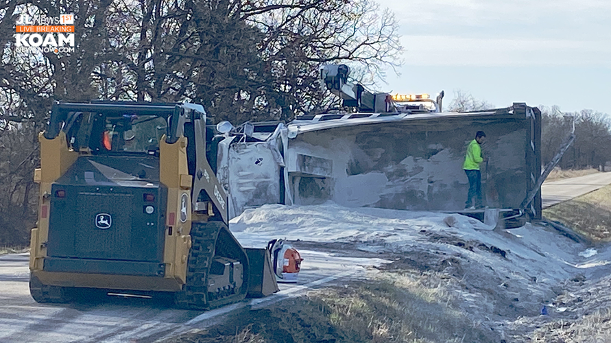 Dump truck overturns as SUV fails to yield in Newton County | News ...