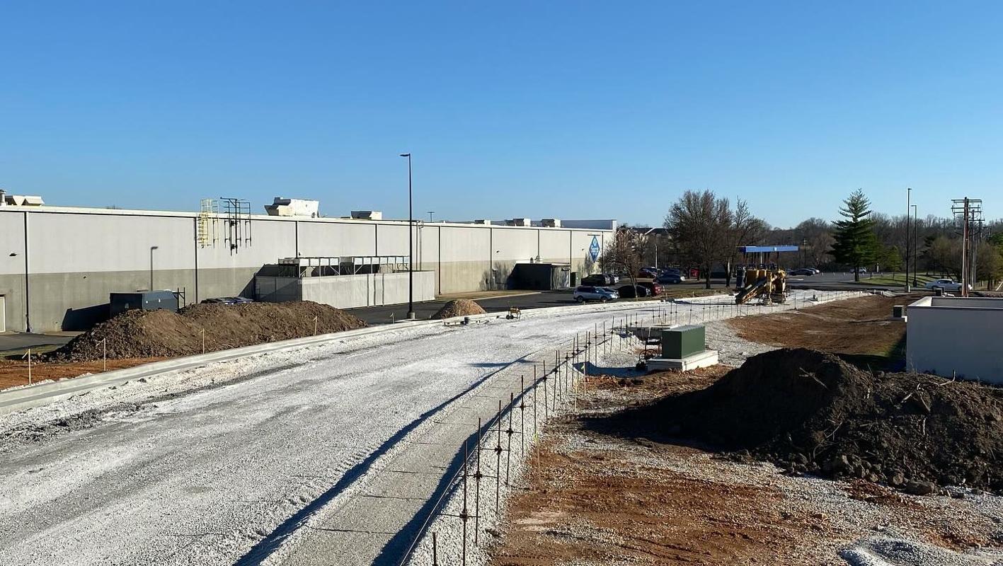 Menards construction continues in Joplin, familiar sign goes up ...