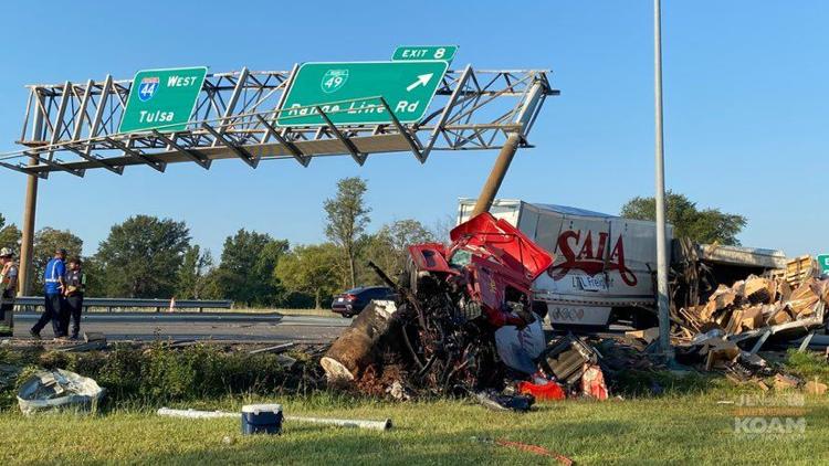 Fatal crash investigation in Joplin, I-44 exit 8; Driver identified as 51-year-old Oklahoma man ...