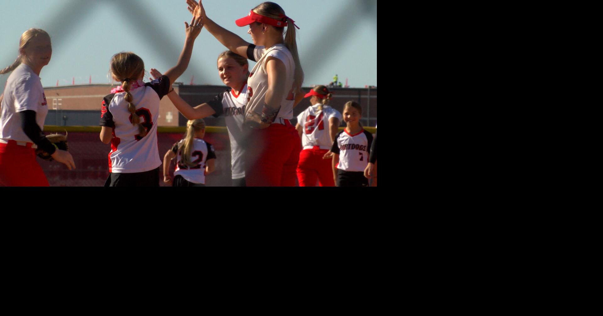 Carl Junction softball holds on to beat Carthage | Top Stories ...