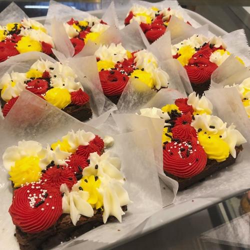Local bakeries prepare Chiefs treats for football fans | Pro Sports ...