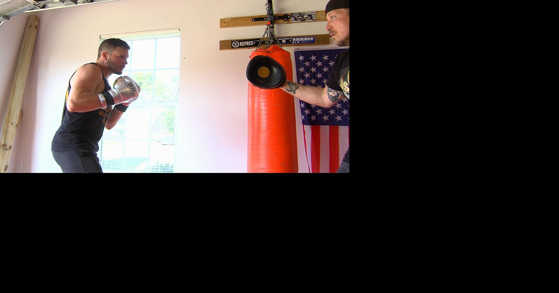 Crouch prepares to make professional boxing debut | College Sports ...