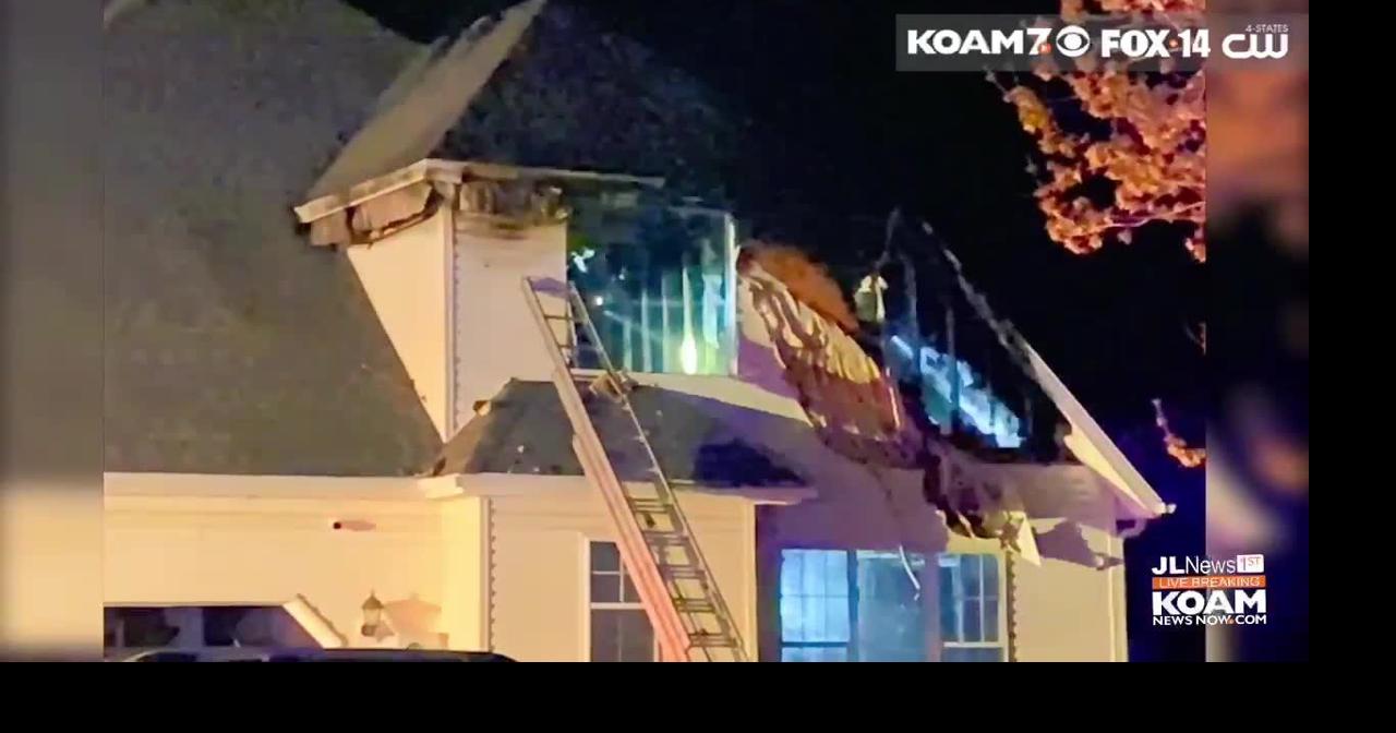 House fire in Briarbrook Neighborhood of Carl Junction | Video ...