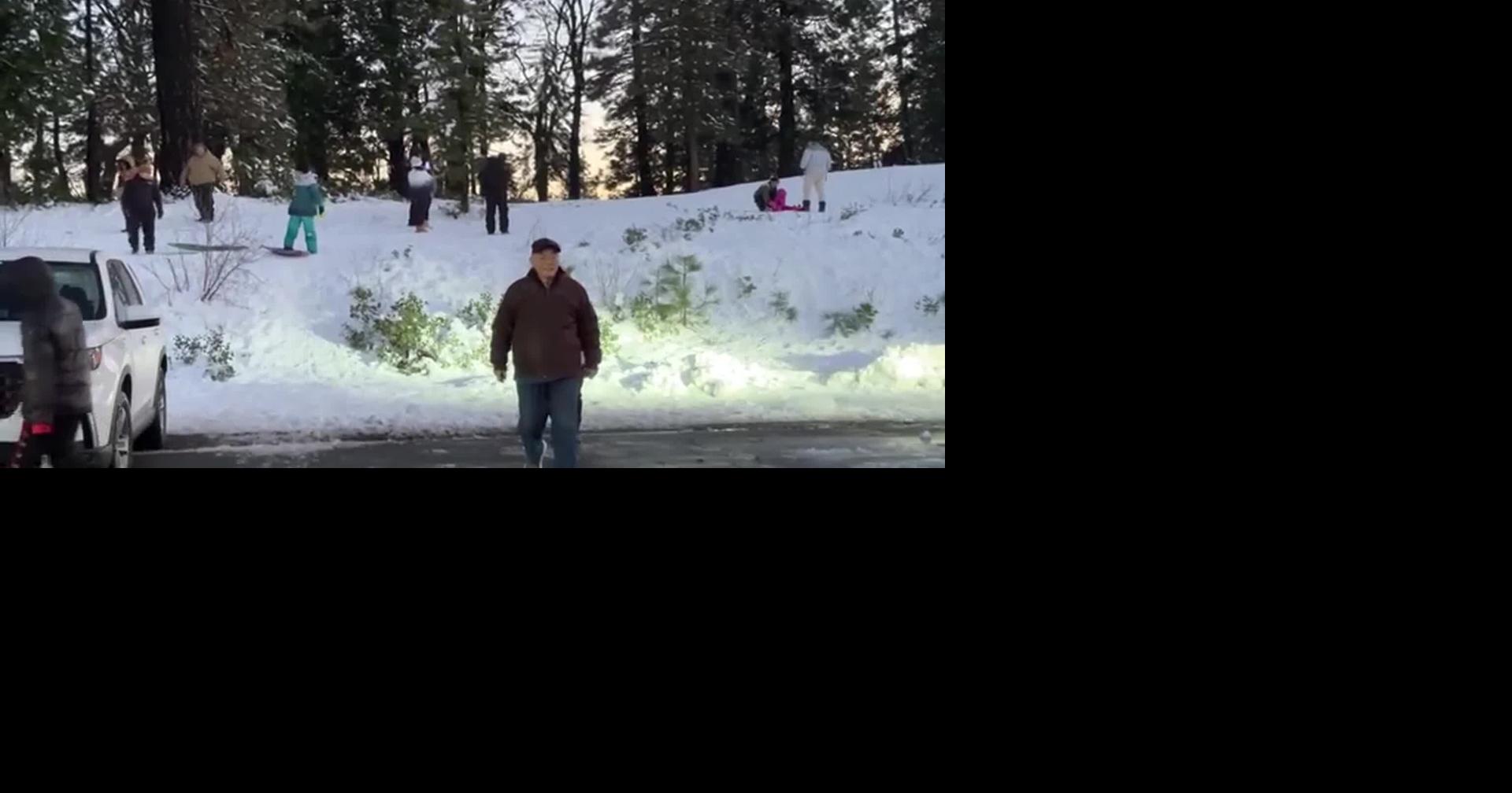 CA: FAMILIES GO TO THE SIERRA TO ENJOY FRESH SNOW | National ...
