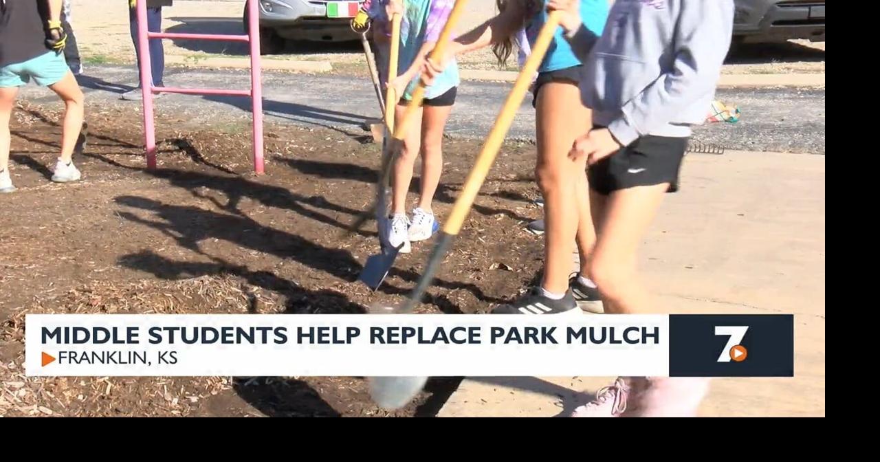 Middle students help replace park mulch | Video | koamnewsnow.com