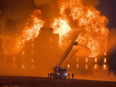 Massive warehouse fire Downtown St Louis | Joplin News First ...