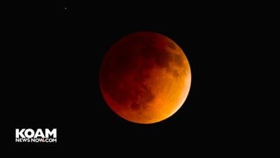 is lunar eclipse a full moon
