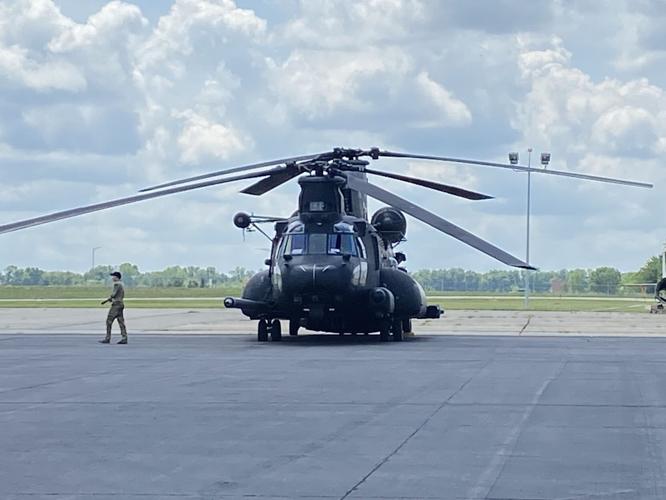 Chinook CH-47’s refuel at Joplin Regional Airport | Joplin News First ...