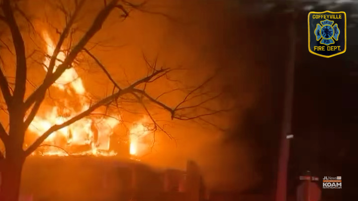 2-story home burns in Coffeyville, advanced fire, defensive tactics ...