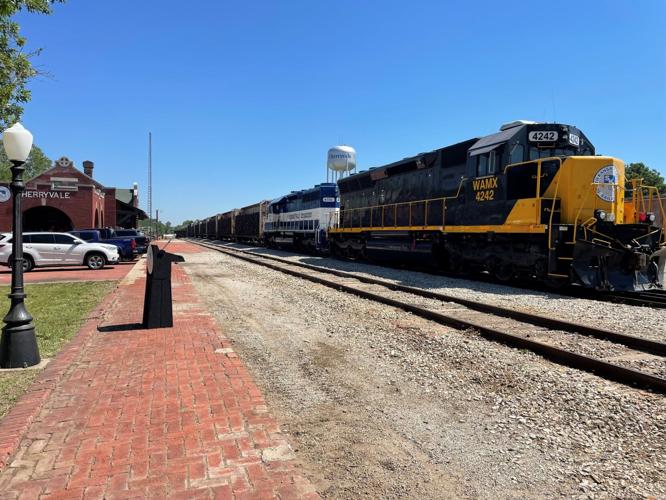SKOL railroad upgrades benefit four-state communities | Local News ...