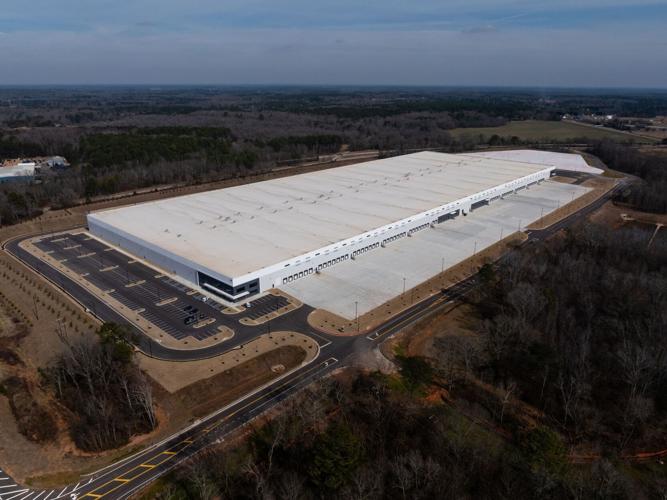 DHS scraps plans to turn Georgia warehouse into detention mega center ...
