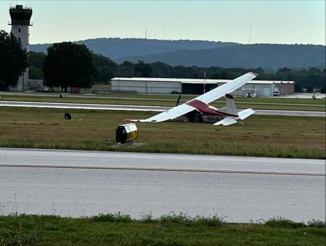 Plane crash in Fayetteville at Drake Field | Joplin News First ...