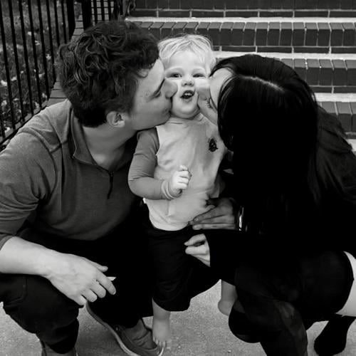 Young family killed in crash; SEK friends raise money after deaths of ...