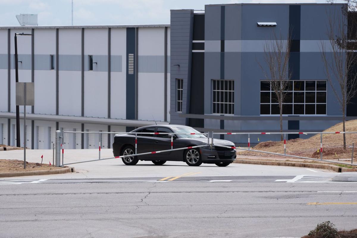 DHS scraps plans to turn Georgia warehouse into detention mega center ...