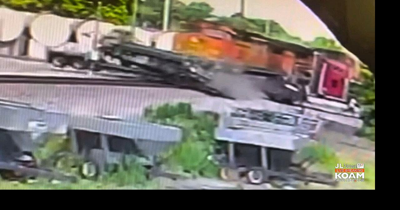 Train colliding with tractor trailer in West Plains, caught on camera ...