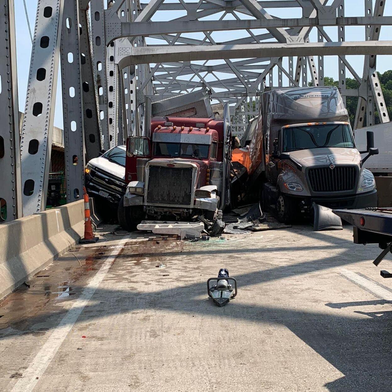 cattle truck accident mokau