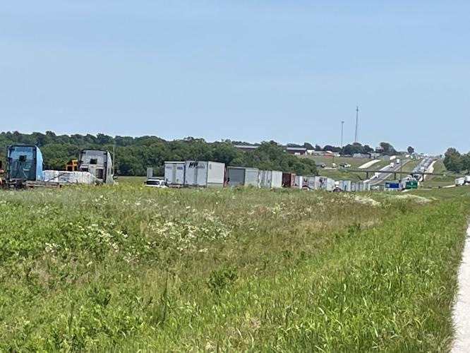 I-44 crash near Stotts City, Major Crash Investigation Unit on scene ...