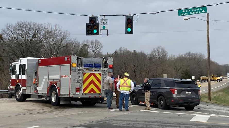 Fatal crash in Pineville, passenger dies | Joplin News First ...