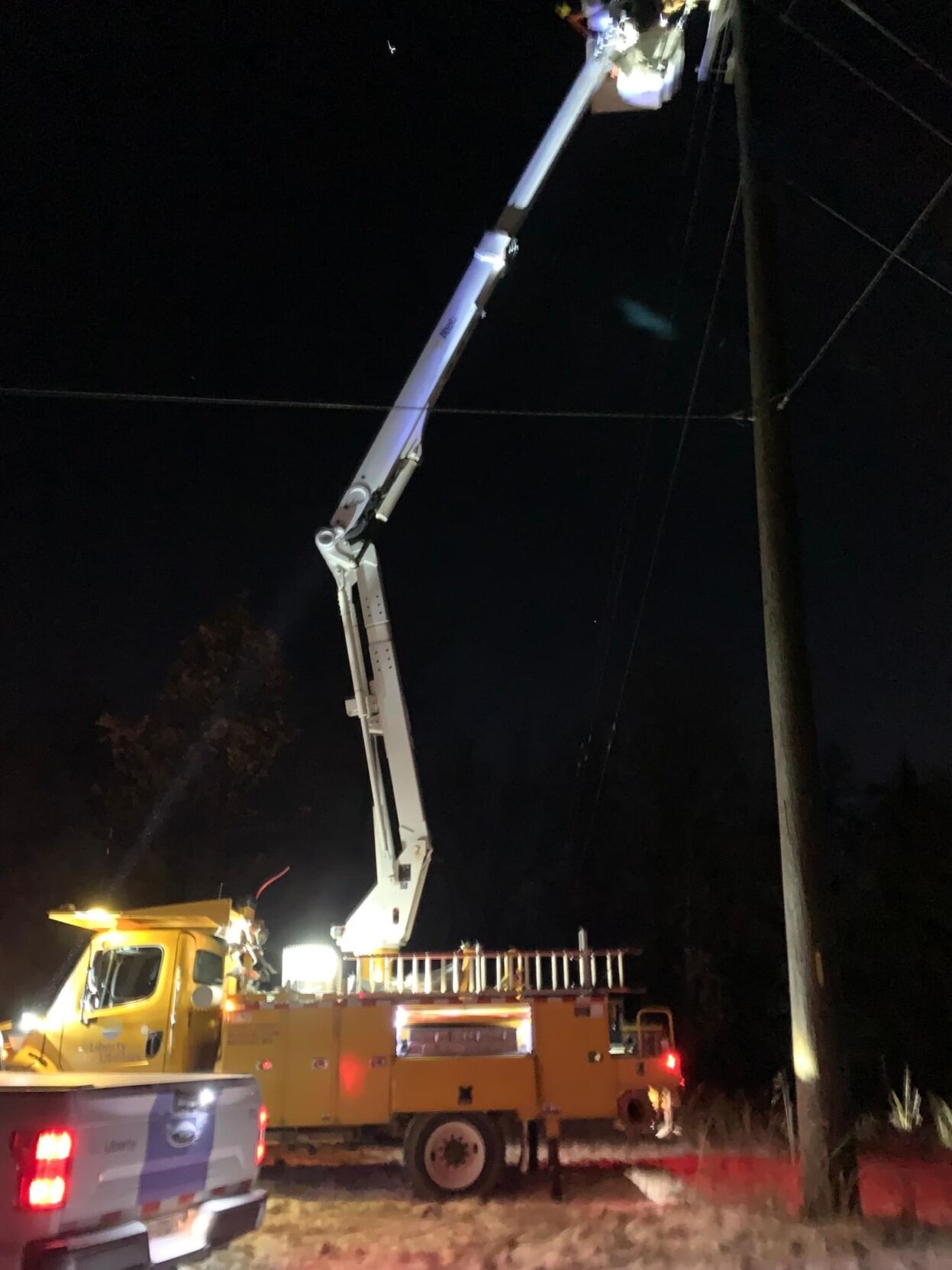 Power outages across the region as temperatures plummet overnight ...