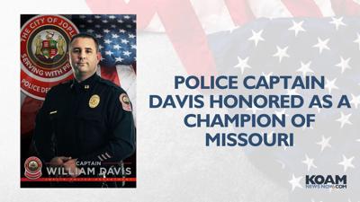 Sen. Schmitt honors Joplin police Cpt. Davis as a Champion of MO ...