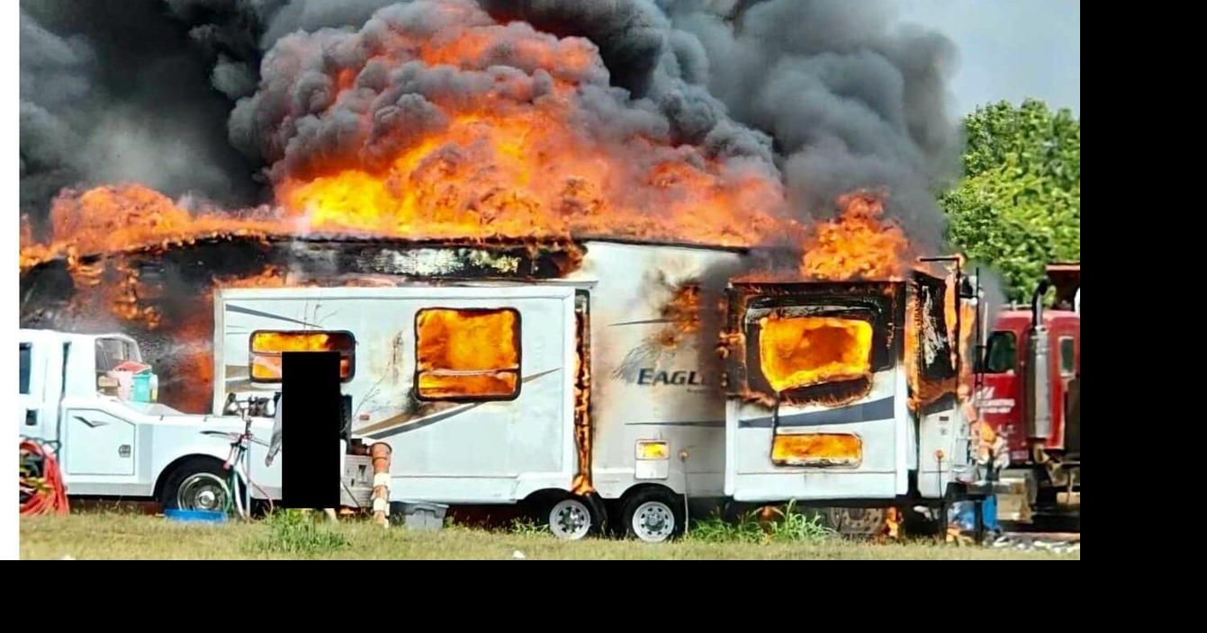 Black smoke rising from Carterville, Mo. Camper RV on fire | Video ...