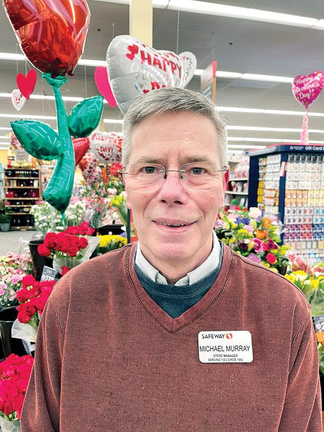CHECKING OUT: Safeway manager Mike Murray retiring after serving Kodiak ...