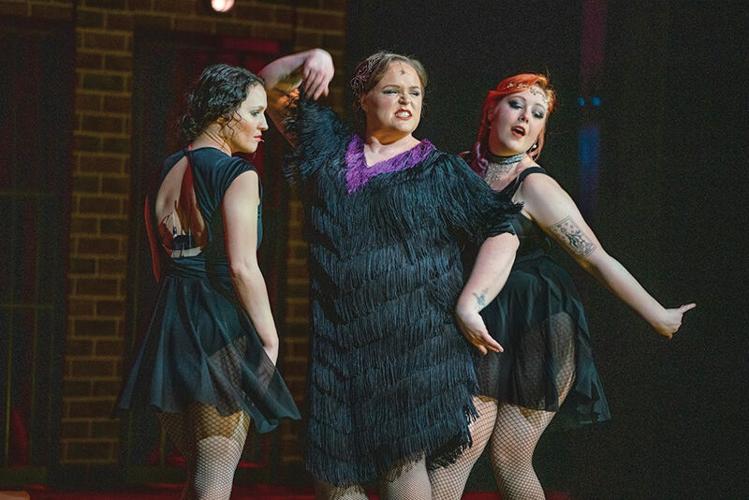 'CHICAGO' REVIEW: Musical true to its 1920s swagger | Local News ...