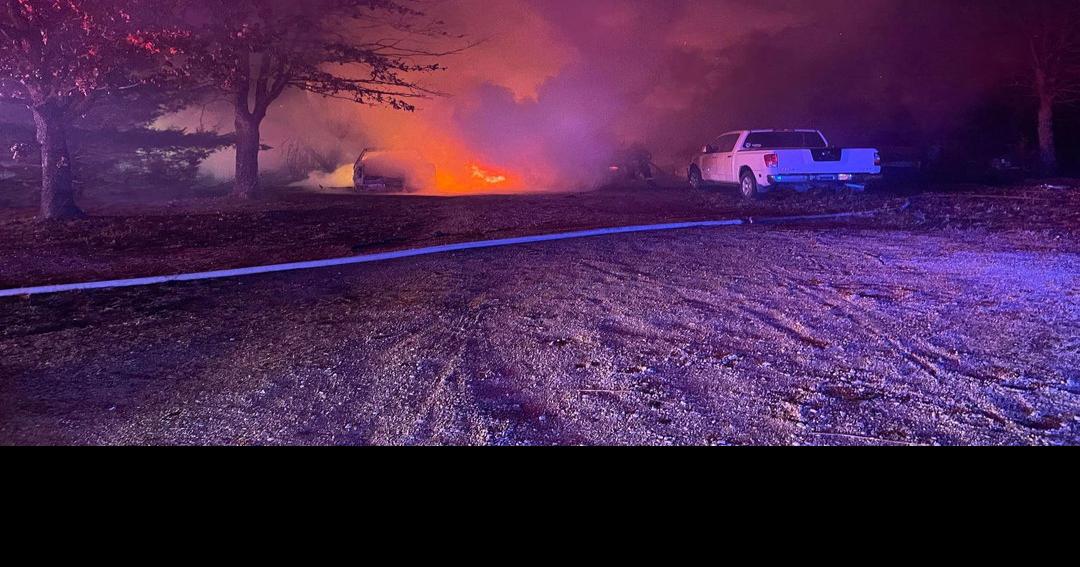 Camden County mobile home damaged in early morning fire | Mid-Missouri ...