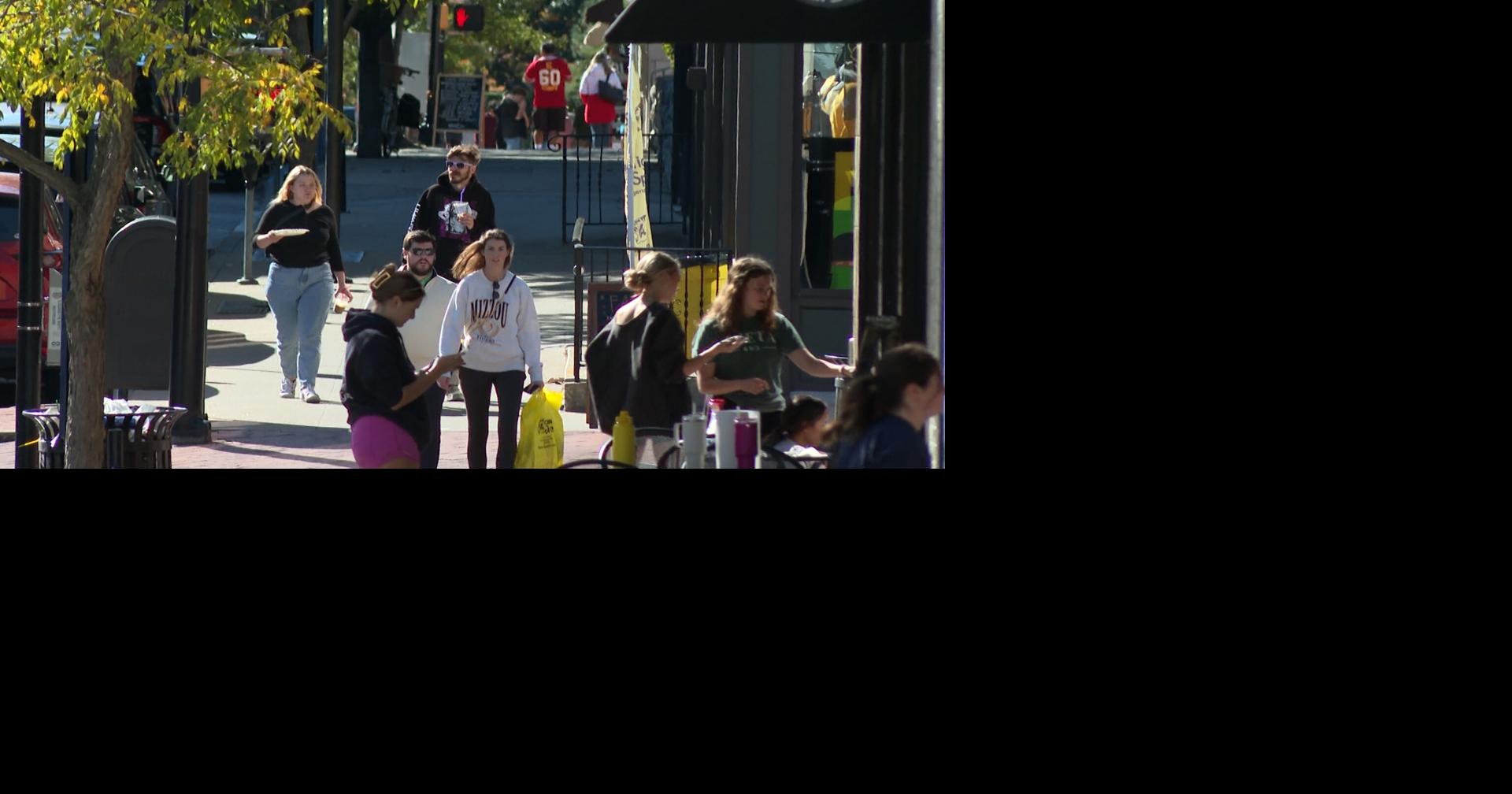 Crowds wrap up busy homecoming weekend in downtown Columbia | Mid ...