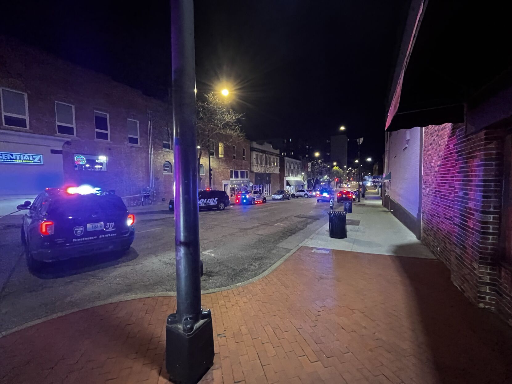 2 hospitalized, 2 juveniles detained after downtown shooting | Mid ...