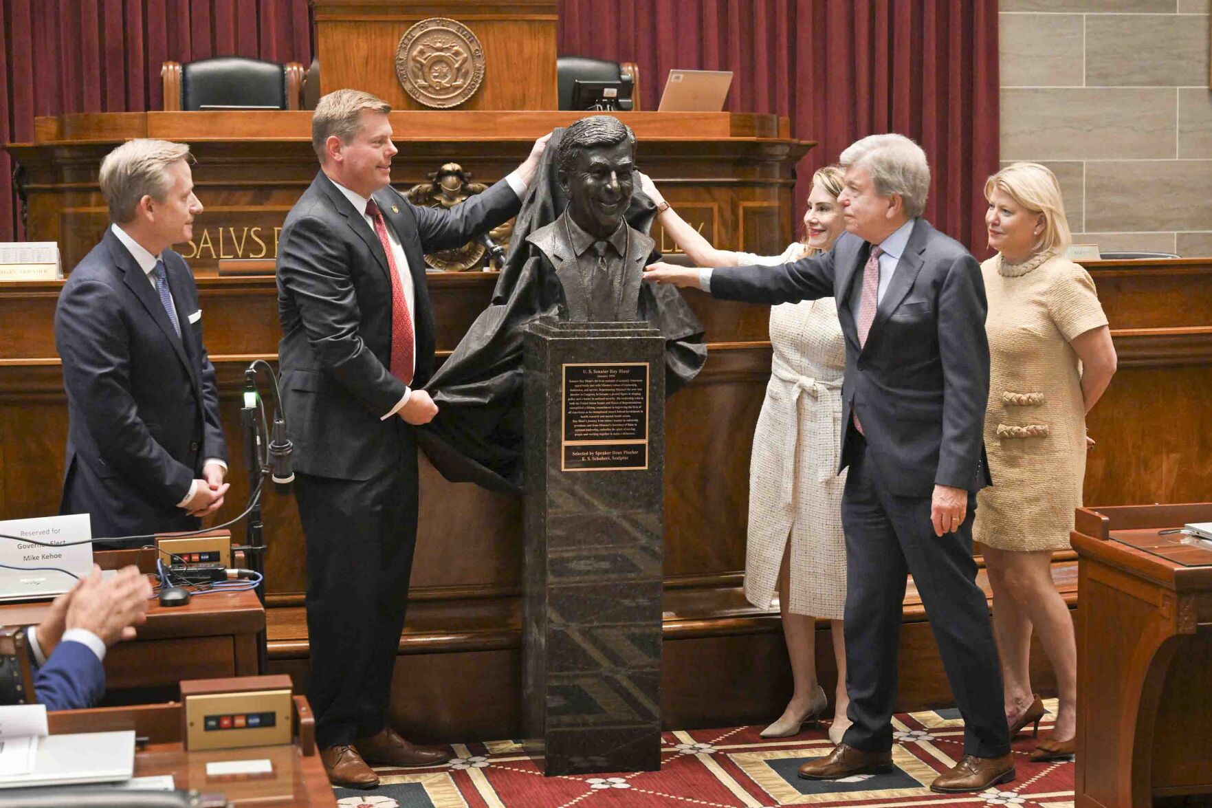 Former Senator Blunt inducted in Hall of Famous Missourians | State ...