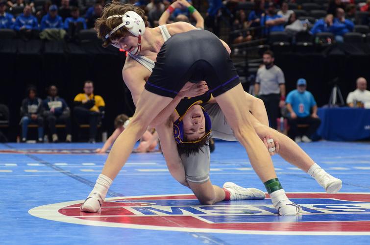 Hickman's Benter caps undefeated season with third straight state ...