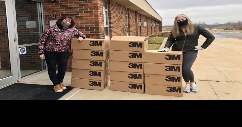 CPS teachers receive thousands of masks that were "just sitting around ...