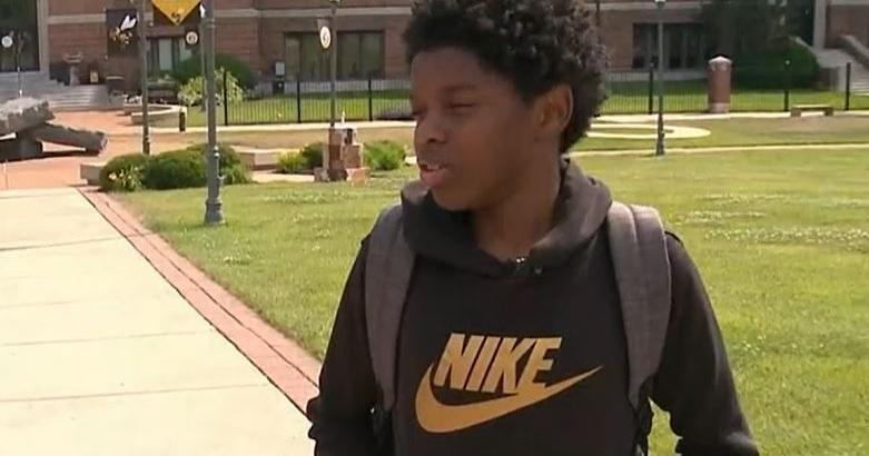 A 6-mile trek that took 2 hours: St. Louis teen walks to 8th grade ...