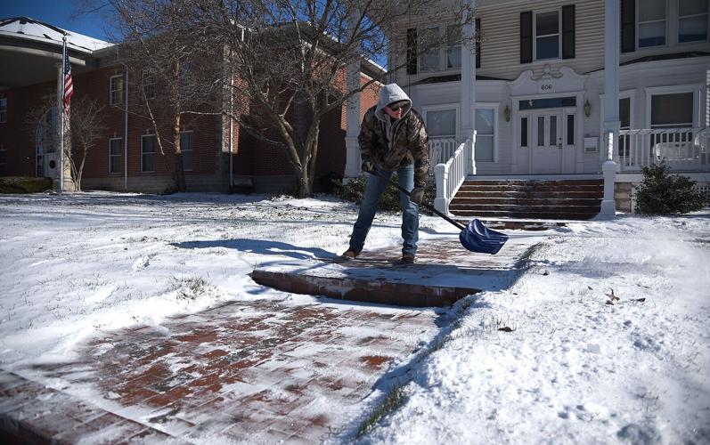 Students brave subzero temperatures for snow day ventures | Mid ...