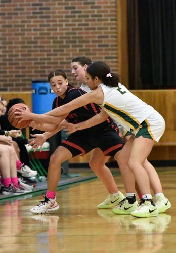 Strong fourth quarter helps Rock Bridge cruise to win over Jefferson ...