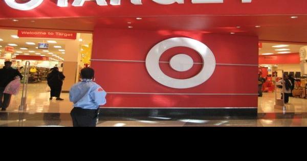 Target Estimates 1000 Shoppers Outside | News | komu.com