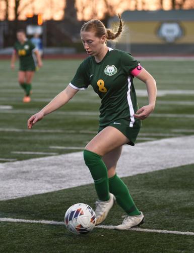 Rock Bridge girls soccer routs Battle to open CMAC play | High School ...