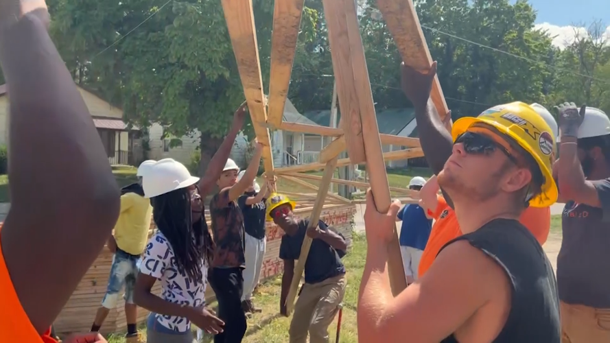 EmVP: Job Point recognizes three for overcoming obstacles, finding jobs ...