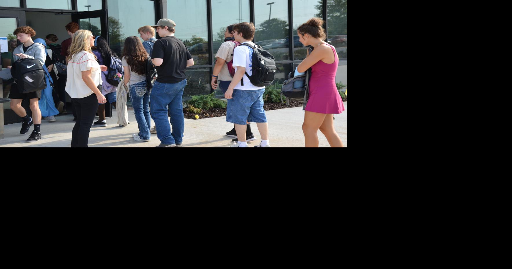 Columbia Public Schools enrollment numbers increase this school year ...