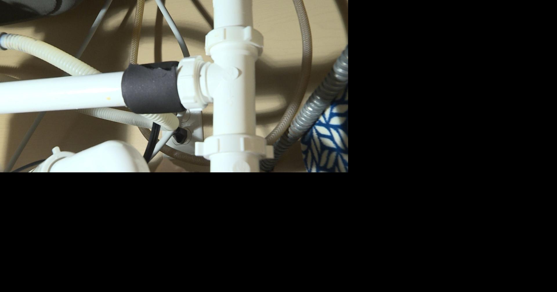 Plumbers offer tips to keep pipes from freezing in cold weather | Mid ...